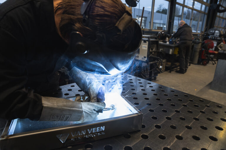 Metaal lassen en een overzicht van veelgebruikte technieken